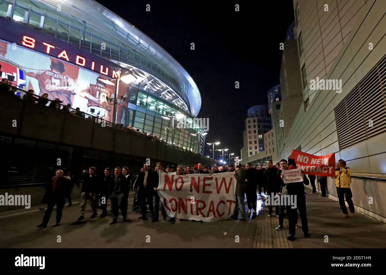 Arsenal supporters protest outside of the Emirates Stadium Stock Photo ...