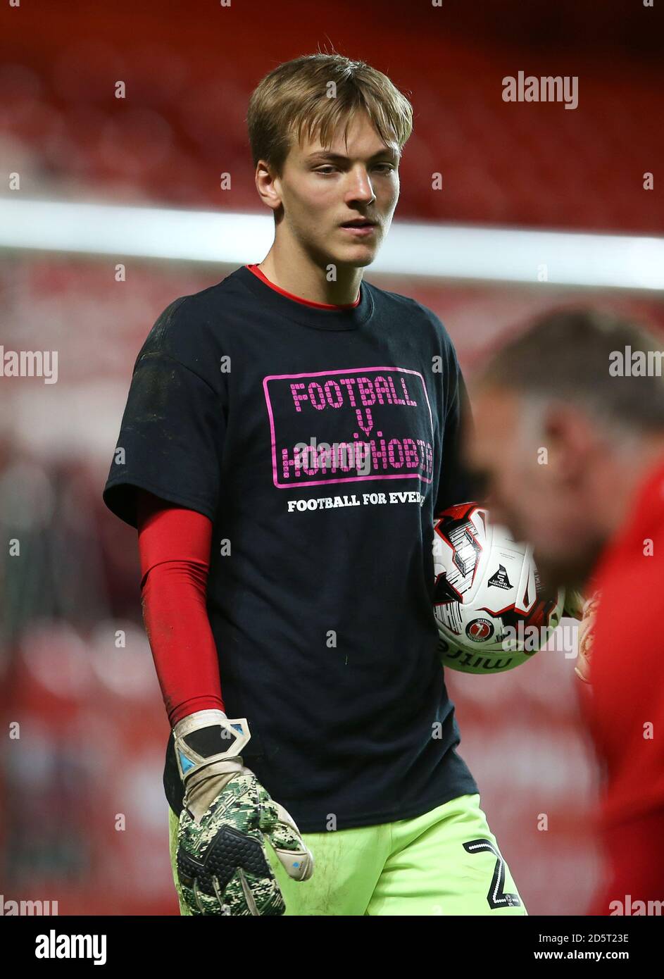 Charlton Athletic goalkeeper Ashley Maynard-Brewer Stock Photo - Alamy