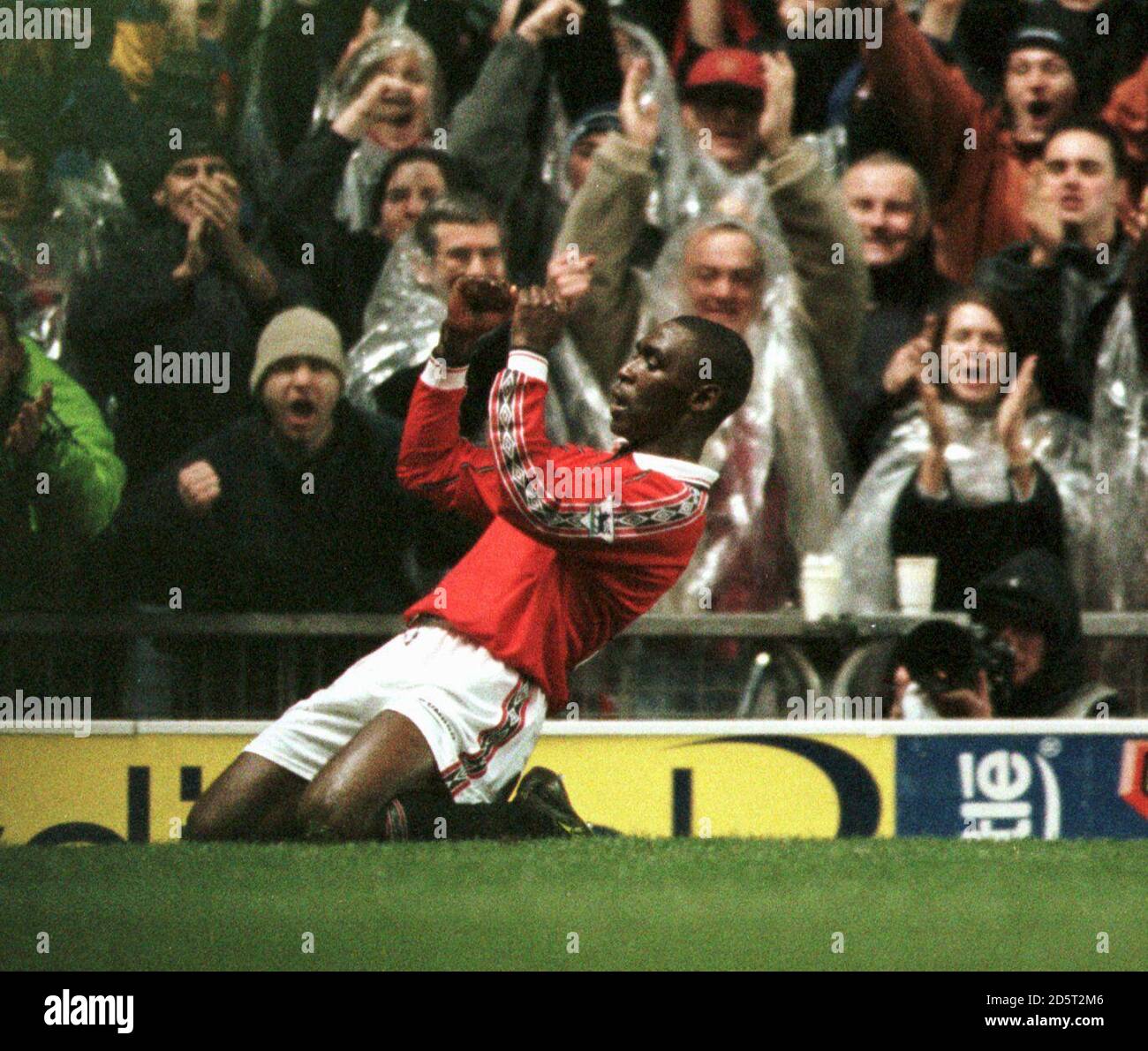 Andy cole manchester utd hi-res stock photography and images - Alamy