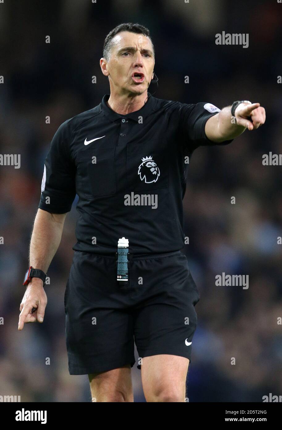 Referee Neil Swarbrick Stock Photo - Alamy