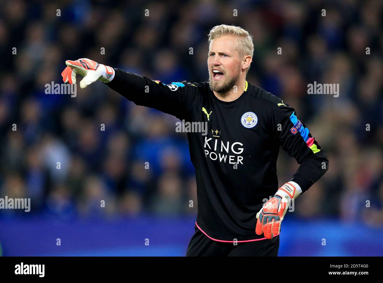 Leicester City goalkeeper Kasper Schmeichel Stock Photo - Alamy