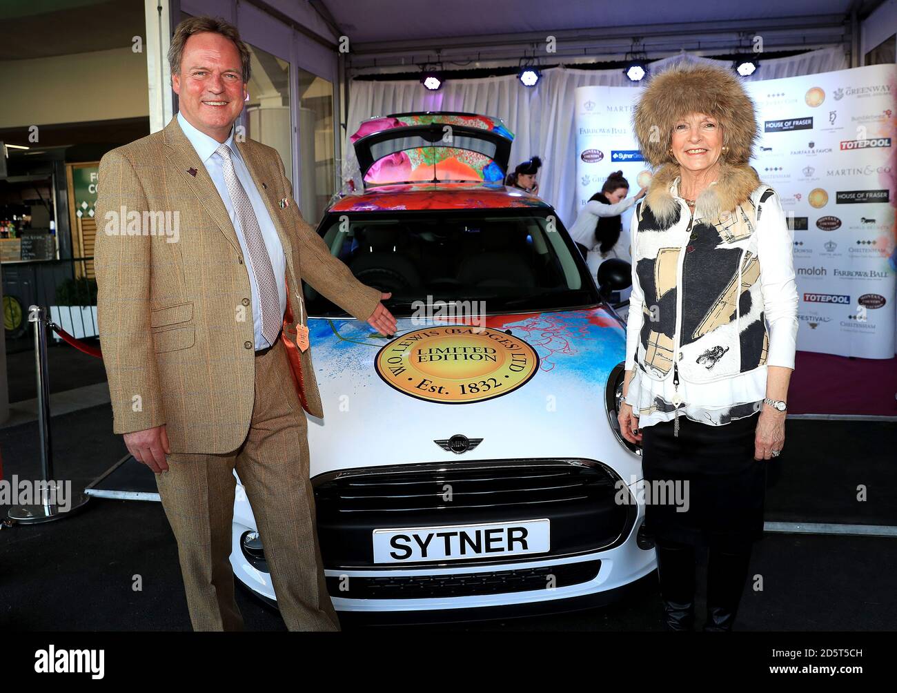 Philip lewis hi-res stock photography and images - Alamy