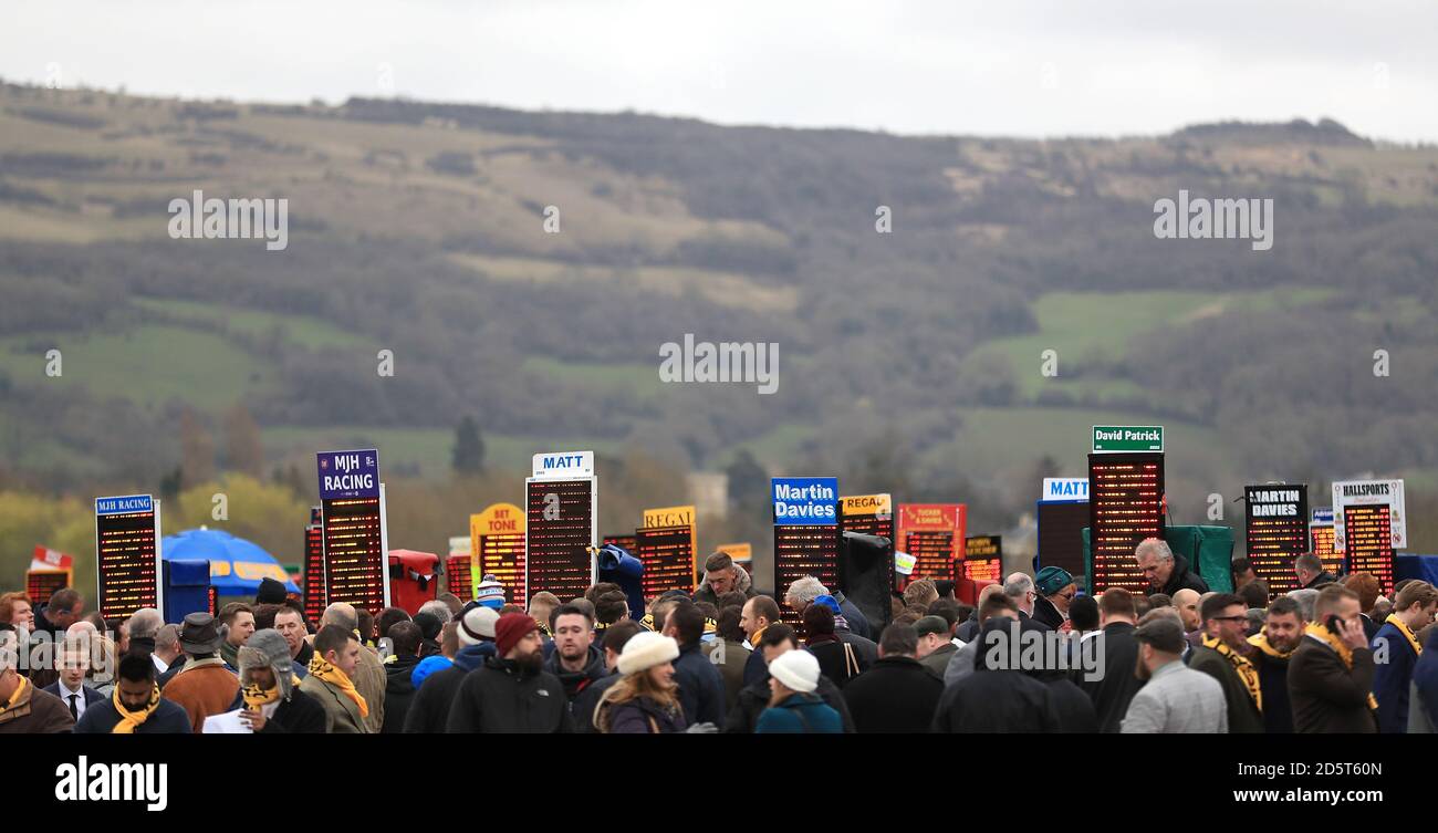 Bookies stand hi-res stock photography and images - Alamy