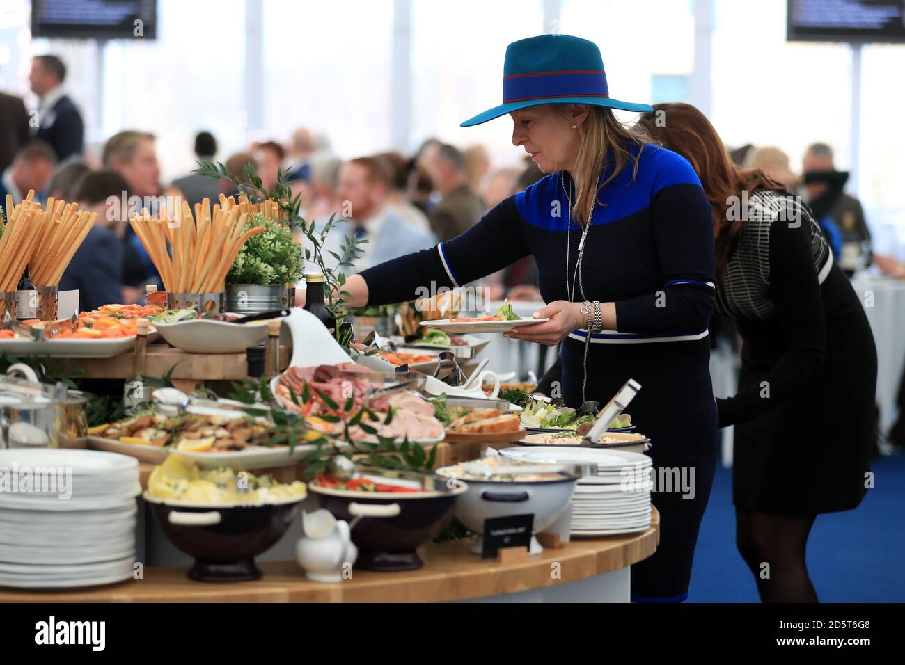 Guests help themselves to Food in Paddock View restaurant Stock Photo ...