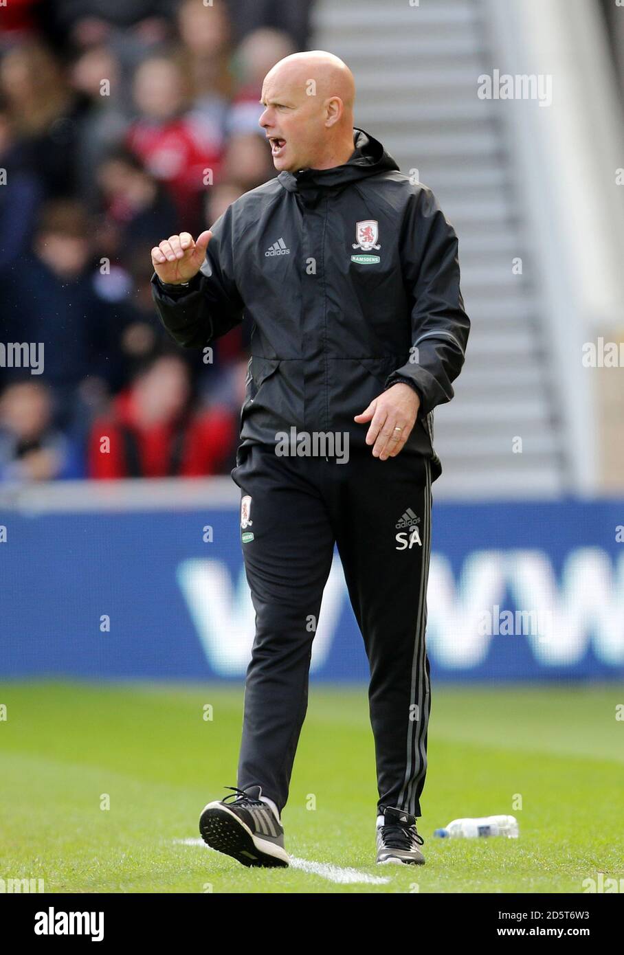 Middlesbrough manager steve agnew hi-res stock photography and images ...