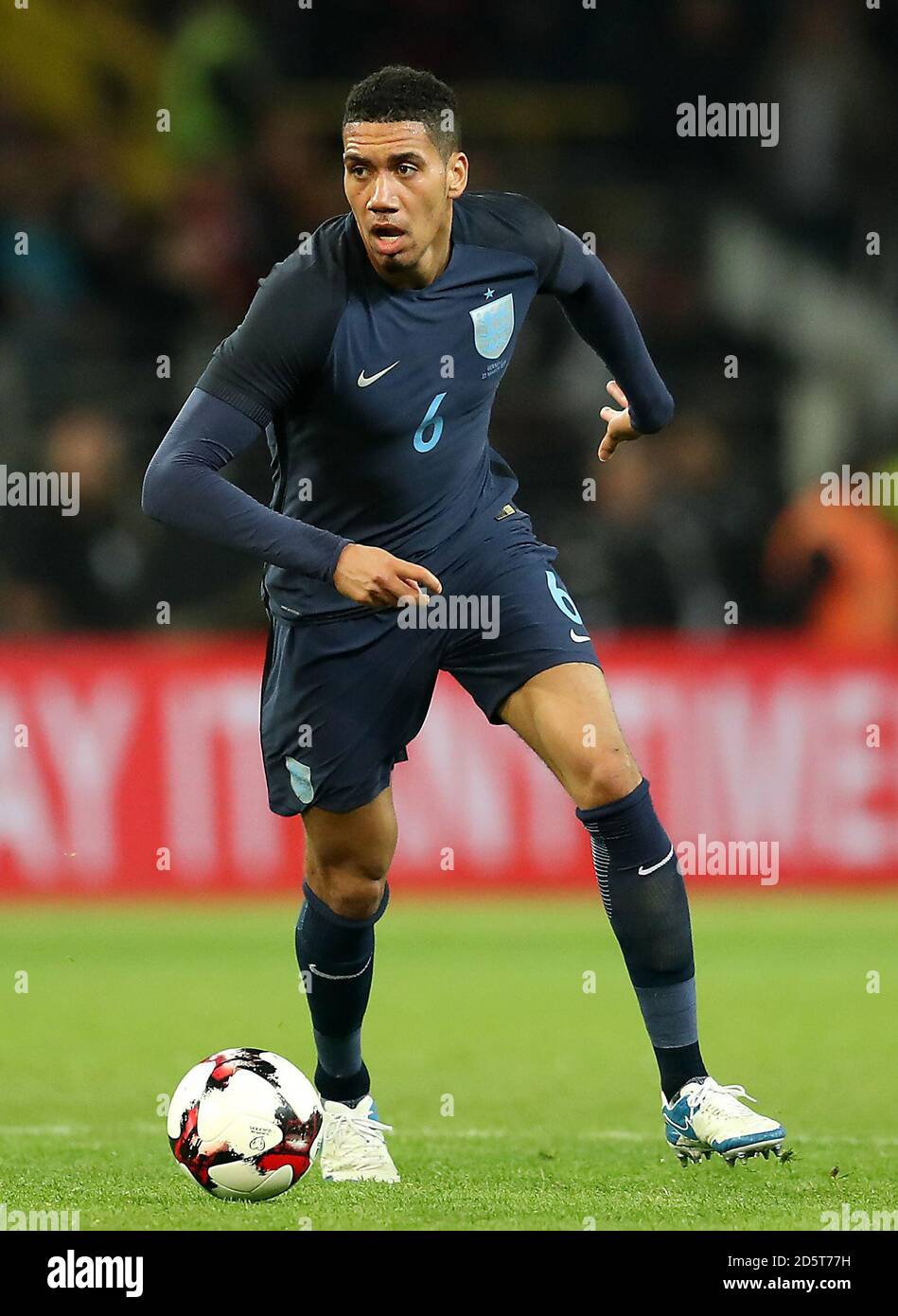 Chris Smalling, England Stock Photo - Alamy