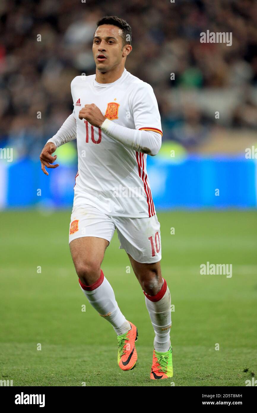 Thiago alcantara soccer hi-res stock photography and images - Alamy