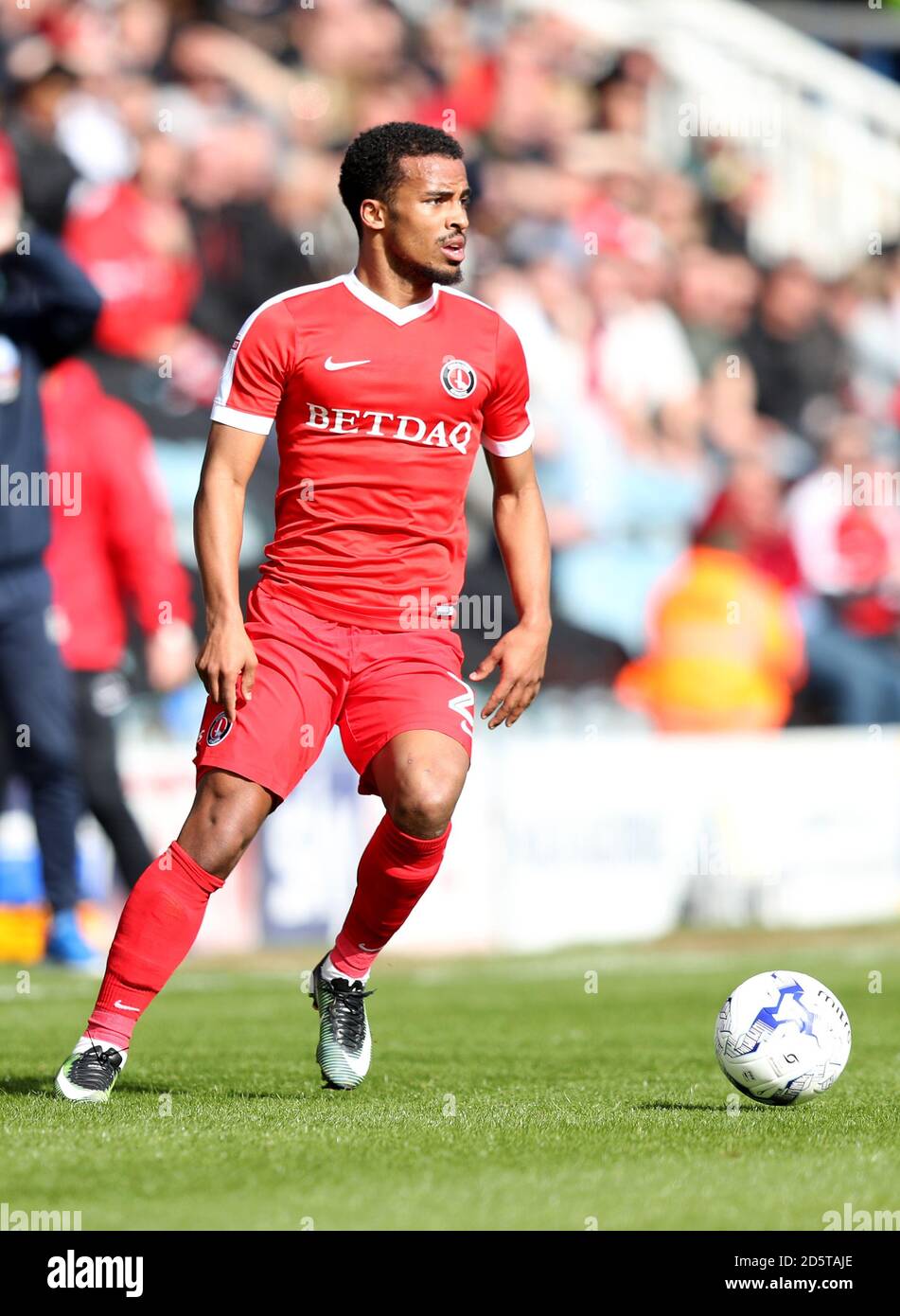 Charlton Athletic's Nathan Byrne Stock Photo - Alamy
