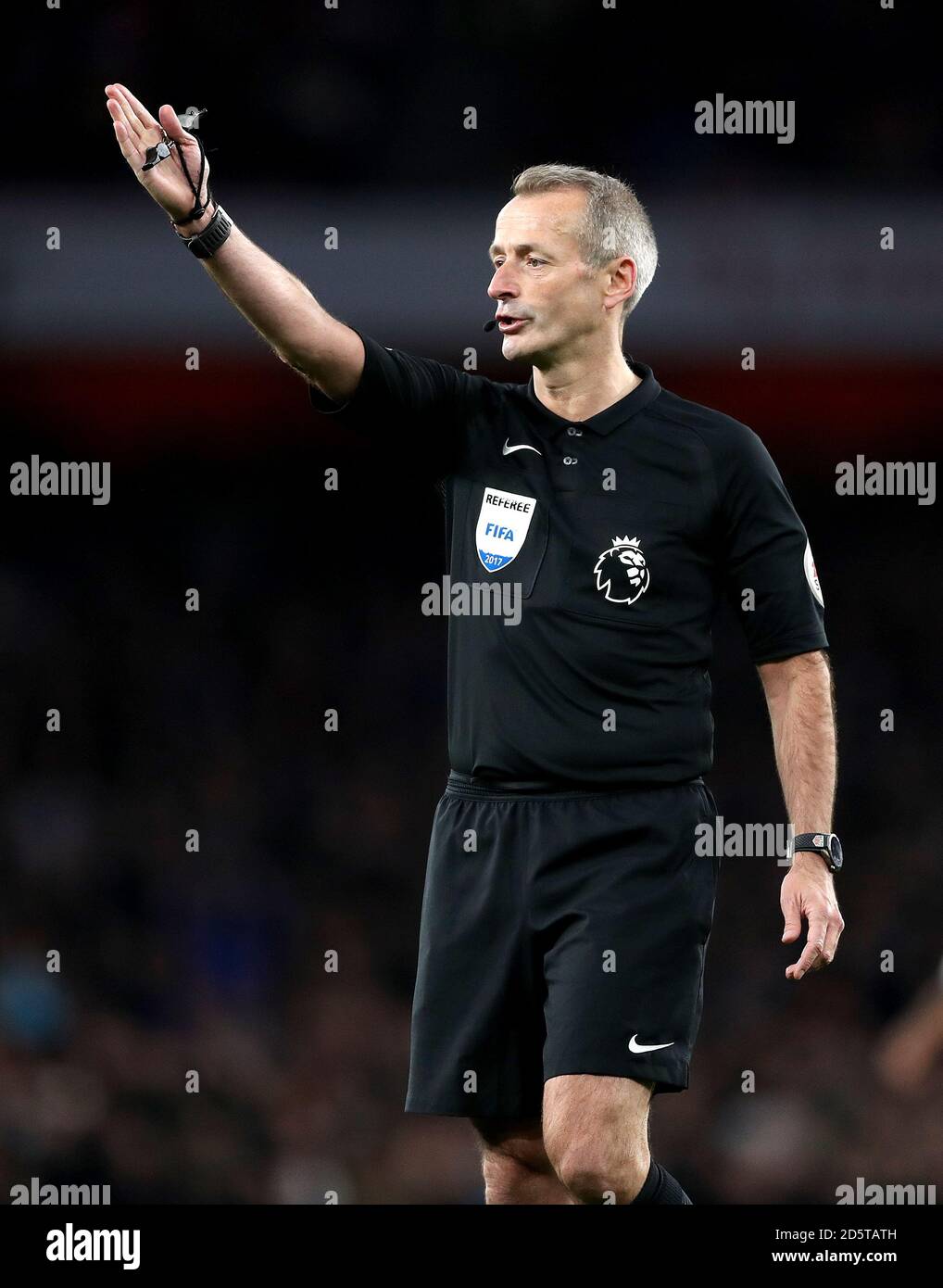 Match referee Martin Atkinson Stock Photo - Alamy