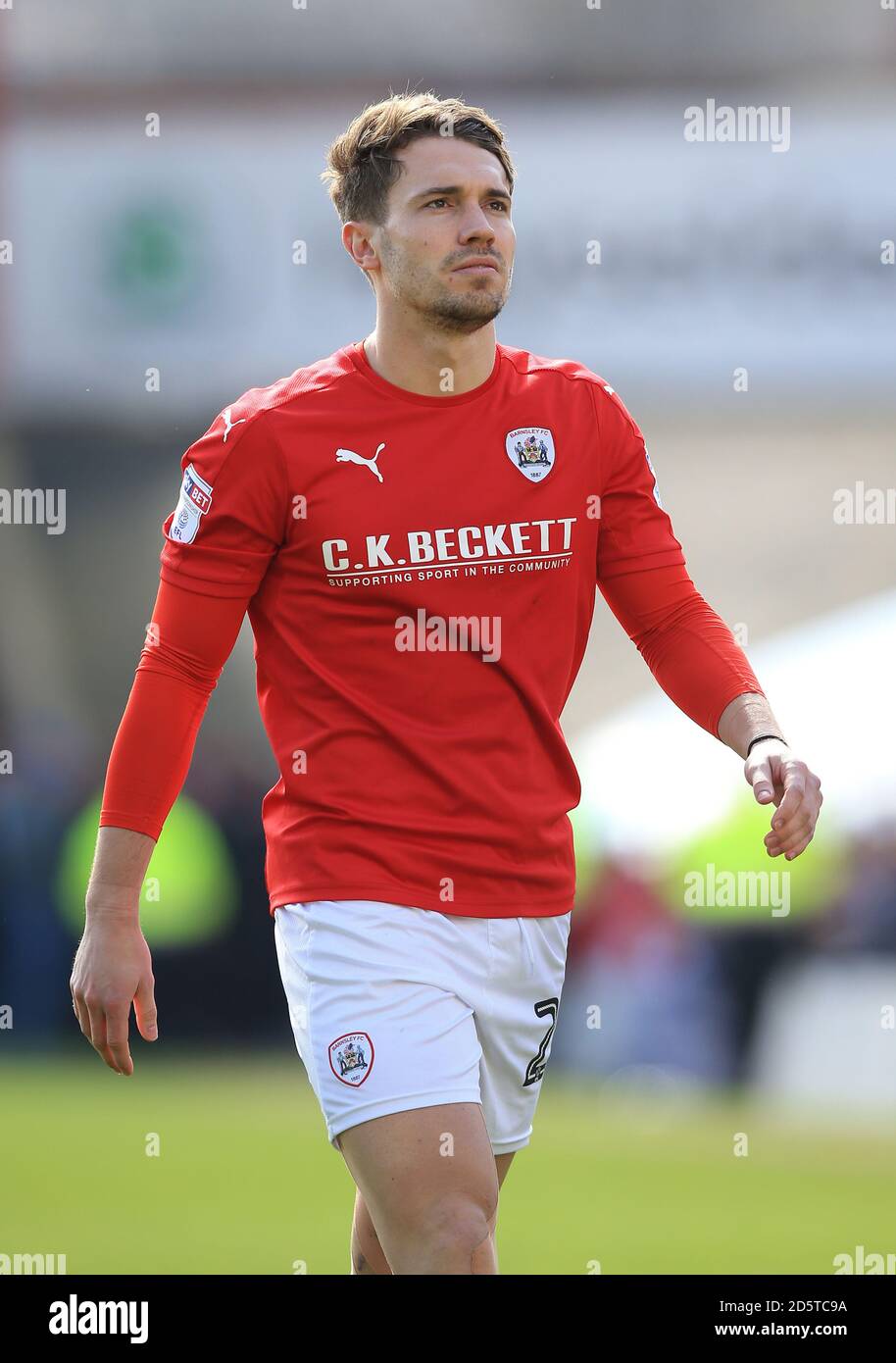 Barnsley's Tom Bradshaw Stock Photo - Alamy