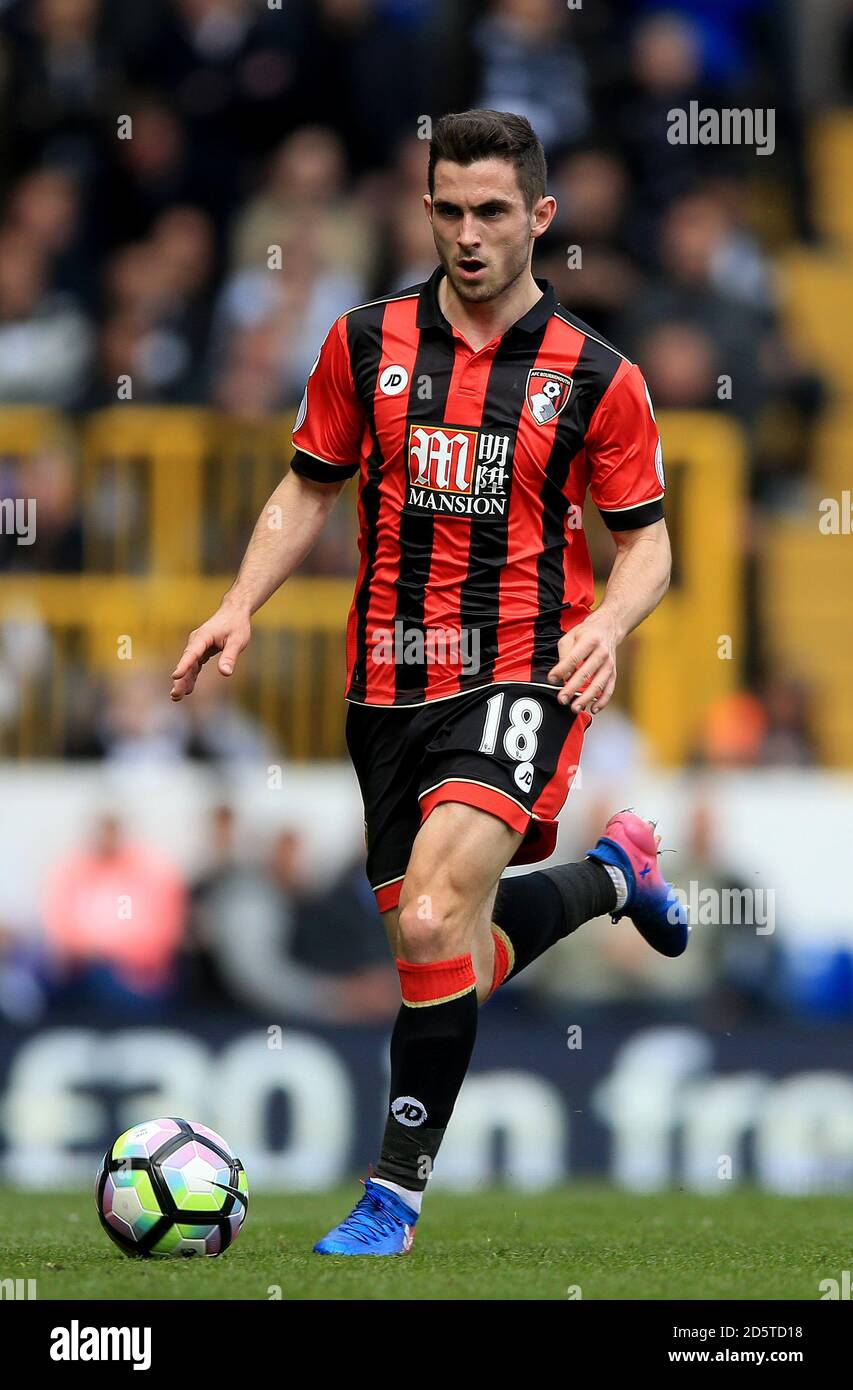 Afc bournemouths lewis cook hi-res stock photography and images - Alamy