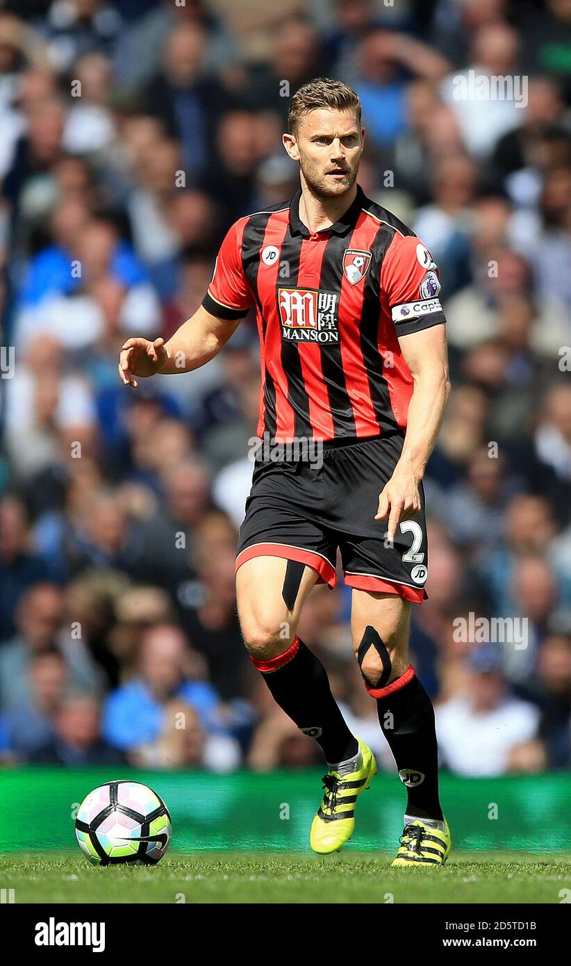 AFC Bournemouth's Simon Francis Stock Photo - Alamy