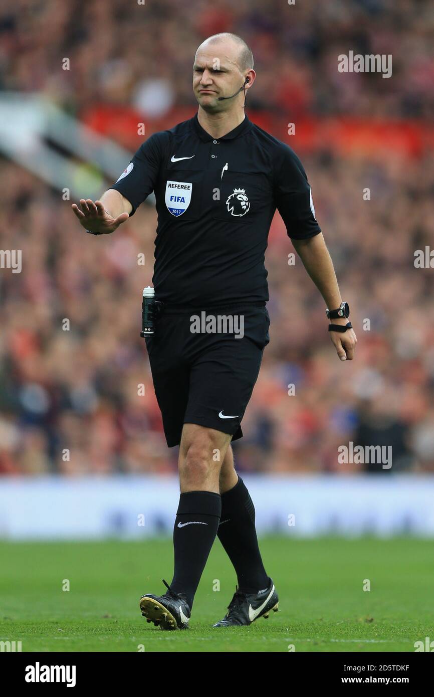 Referee Robert Madley Stock Photo - Alamy
