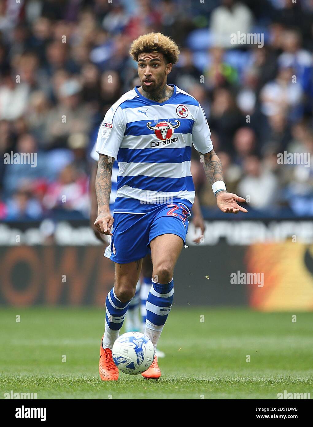 Reading's Daniel Williams in action Stock Photo - Alamy