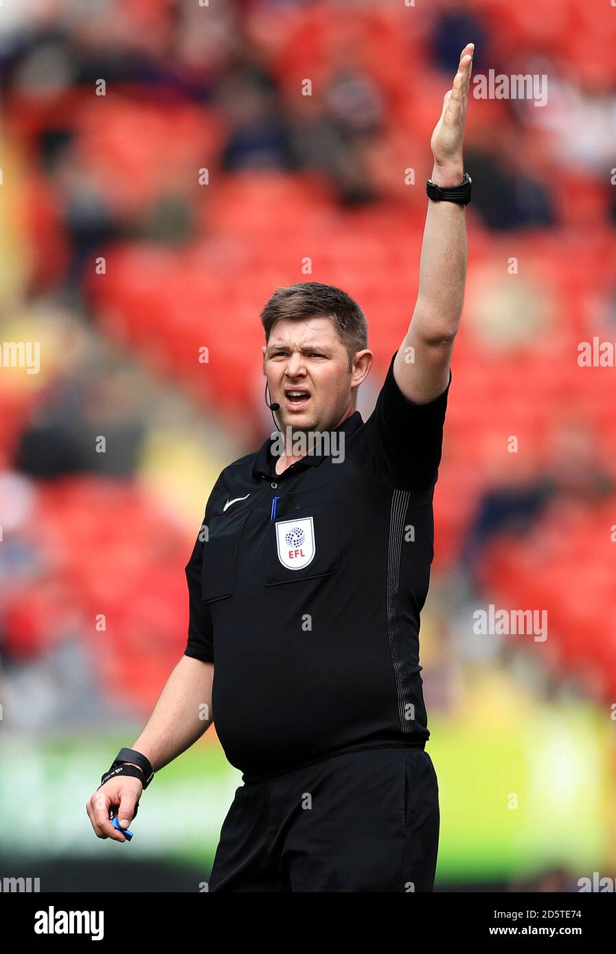Match referee Brett Huxtable Stock Photo - Alamy