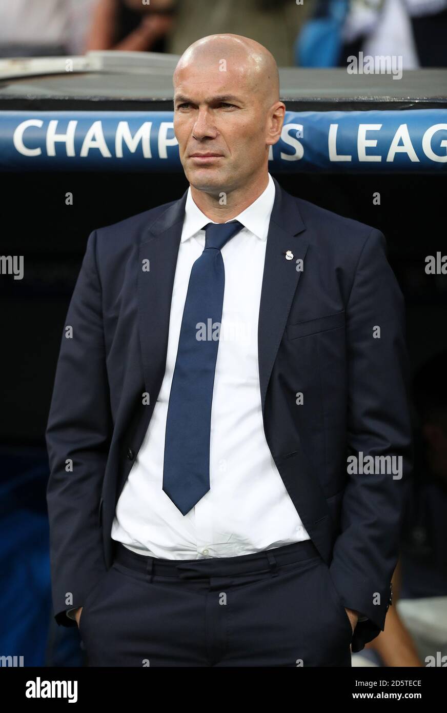 Zidane 2nd hi-res stock photography and images - Alamy