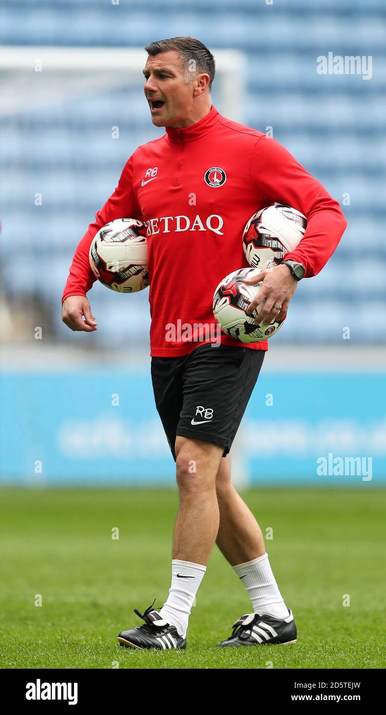 Charlton Athletic first-team coach Stock Photo - Alamy