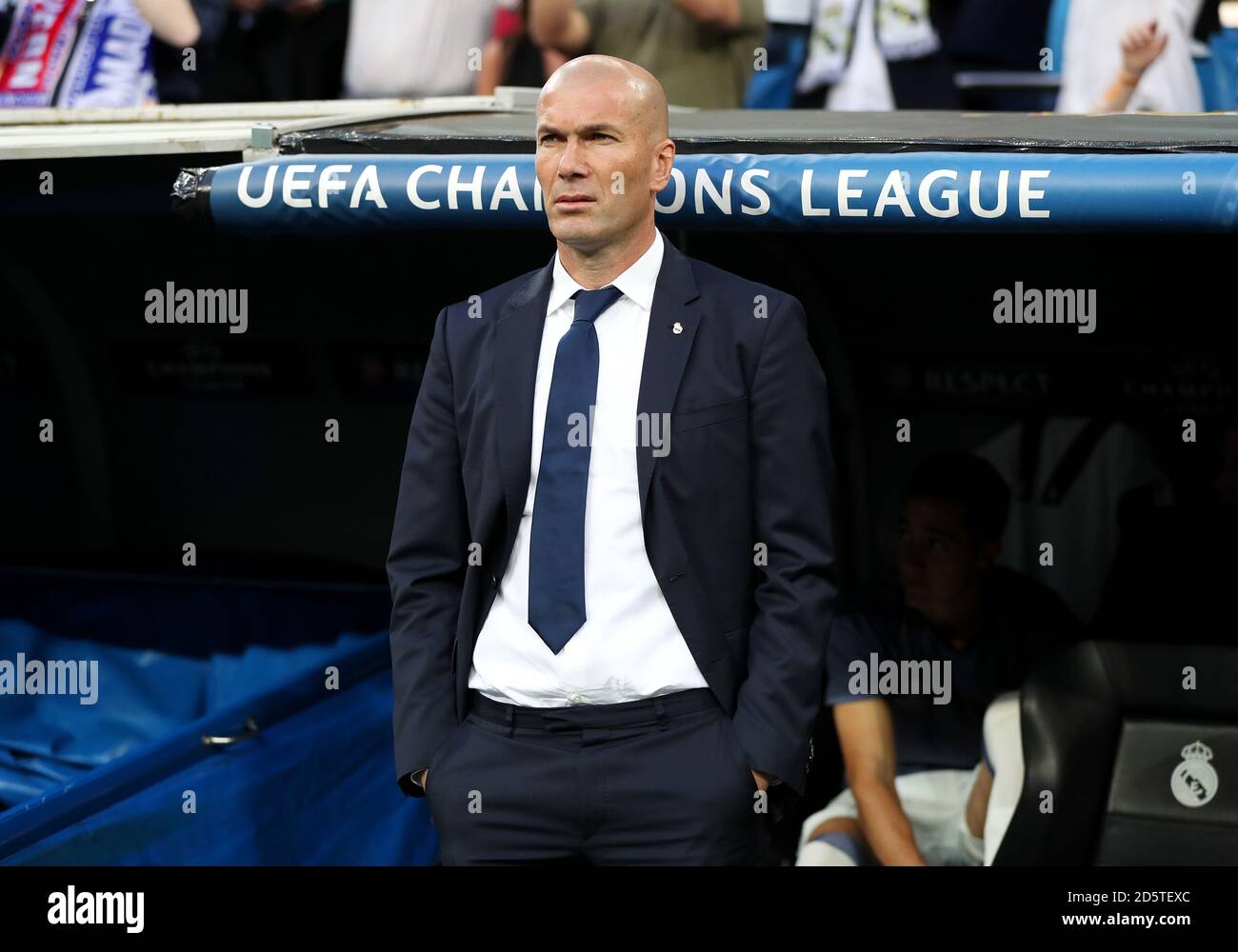 Soccer real madrid half length mid hi-res stock photography and images ...