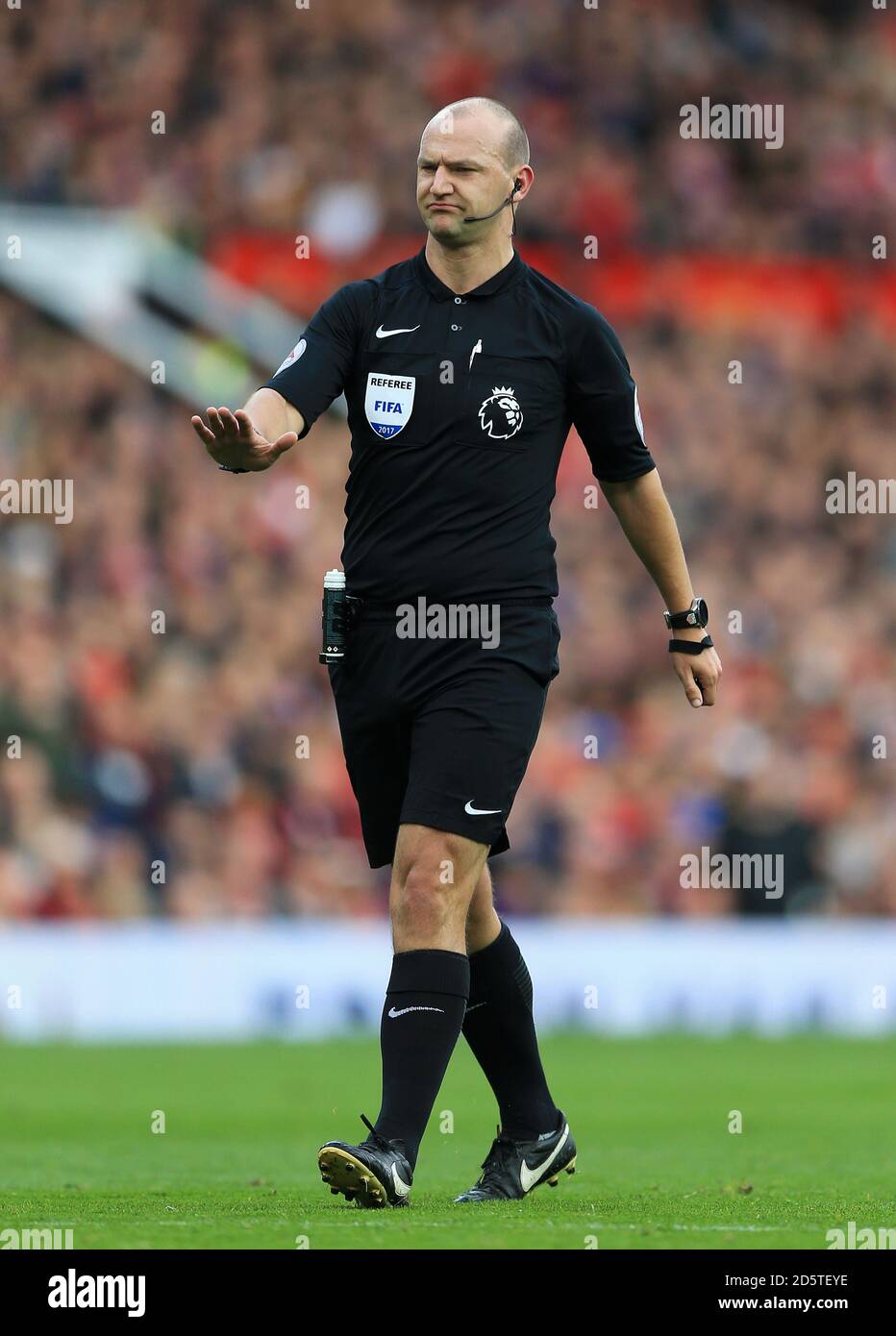Match referee Bobby Madley Stock Photo - Alamy