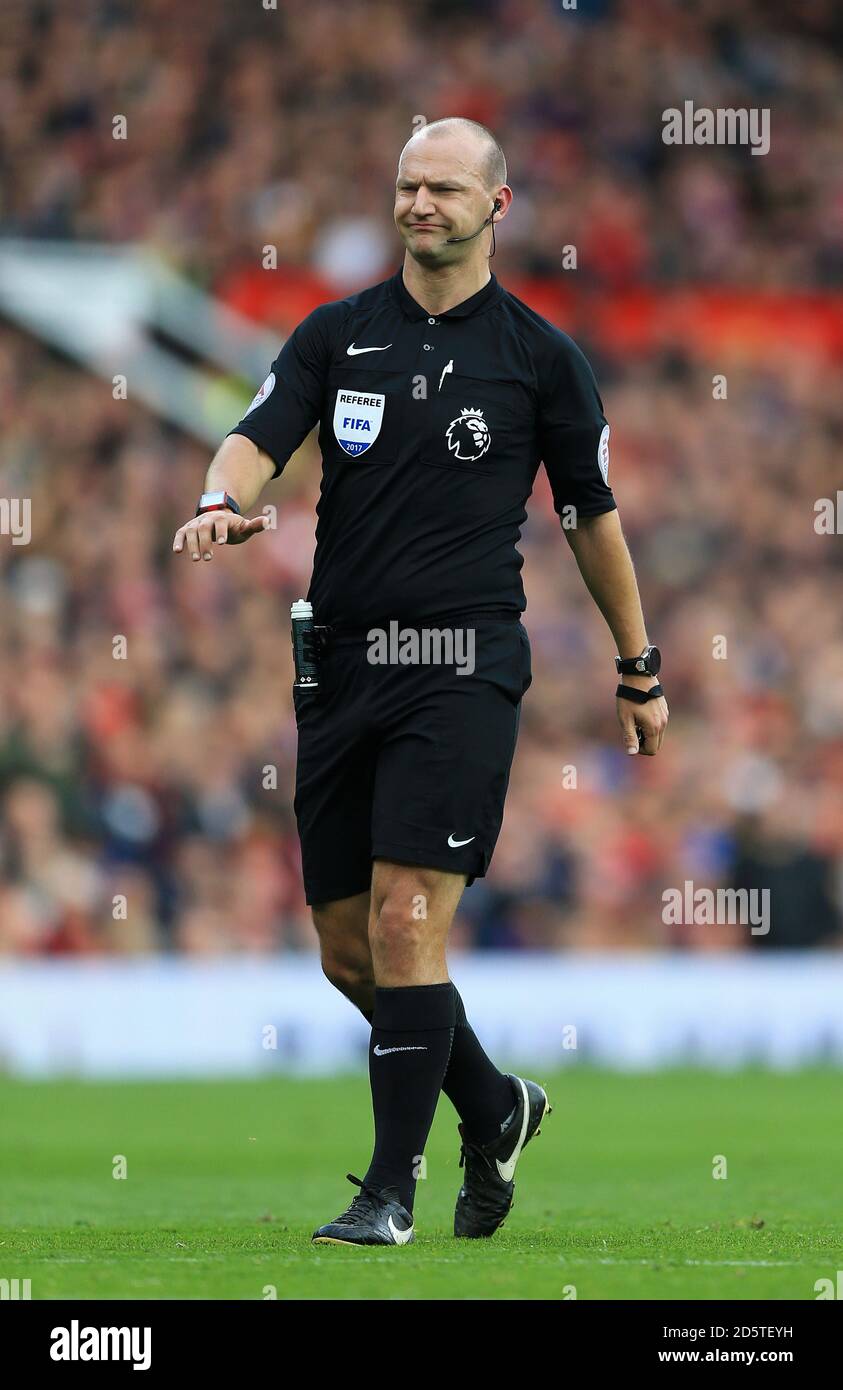 Match referee Bobby Madley Stock Photo - Alamy