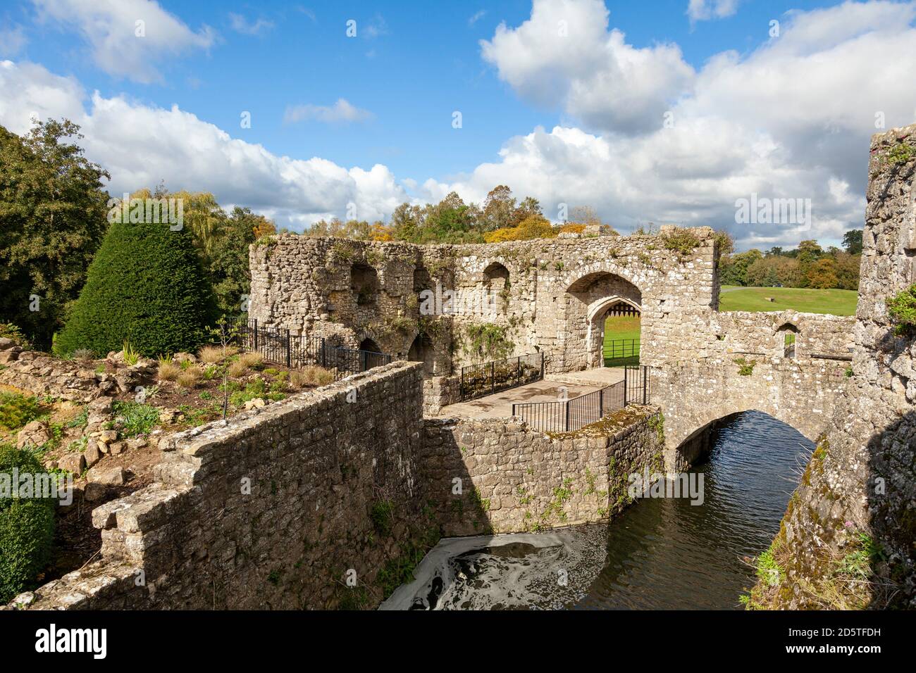 Leeds Castle, Maidstone, Kent, England Stock Photo - Alamy