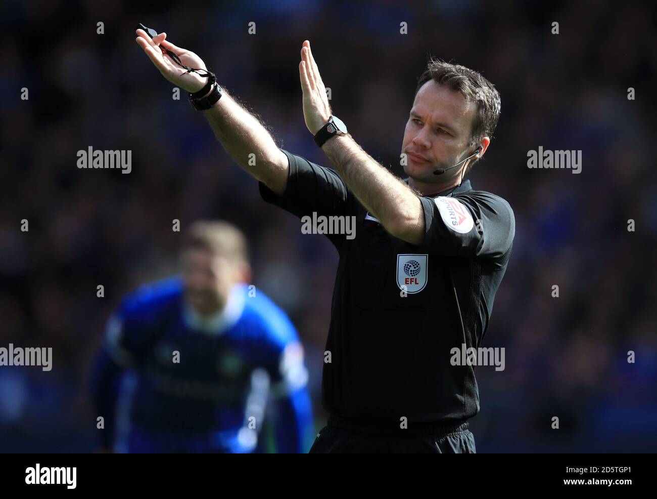 Referee Paul Tierney Stock Photo - Alamy