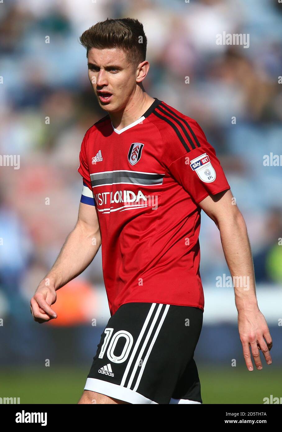 Fulham's Tom Cairney Stock Photo - Alamy