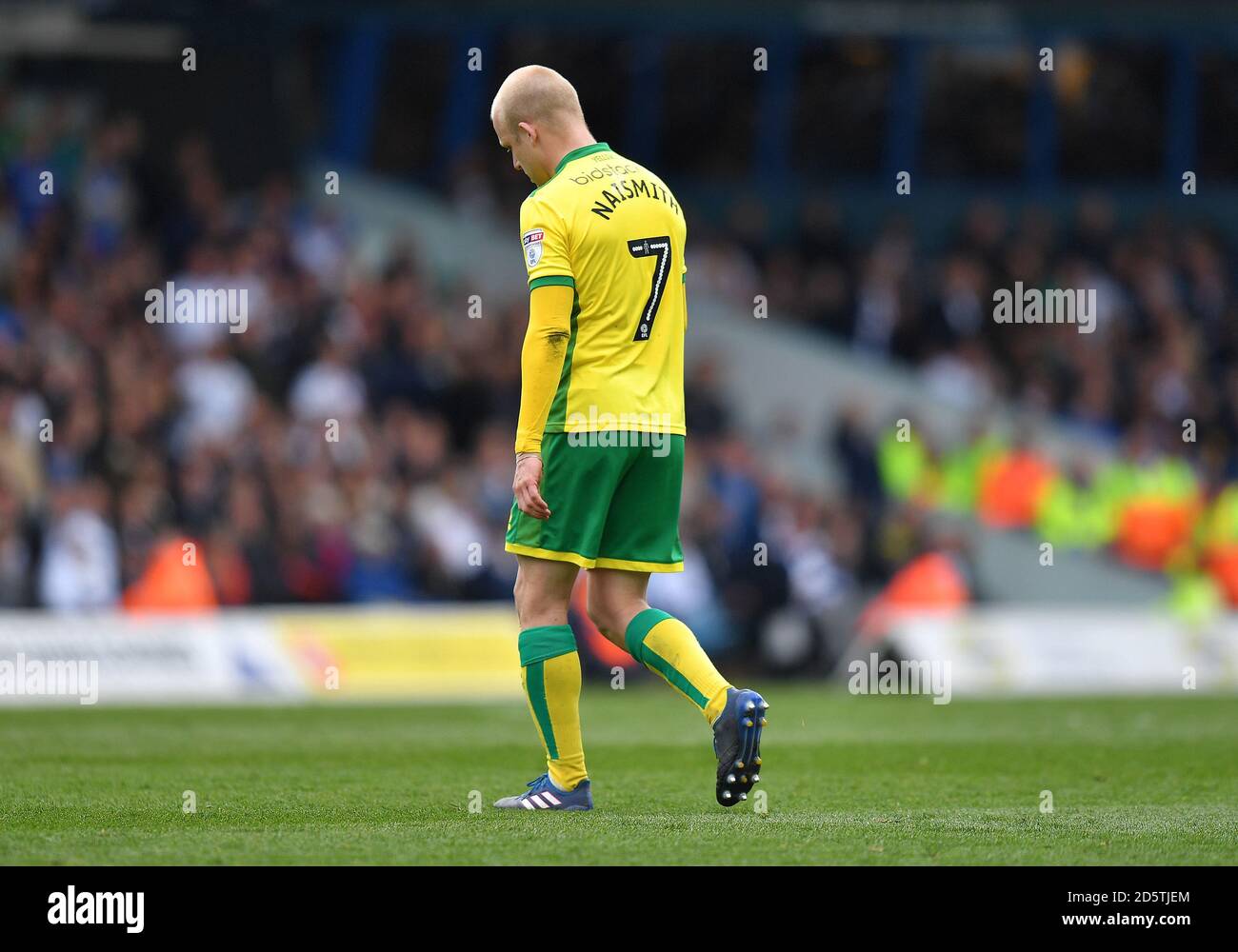 Norwich City's Steven Naismith leaves the field after being red carded ...