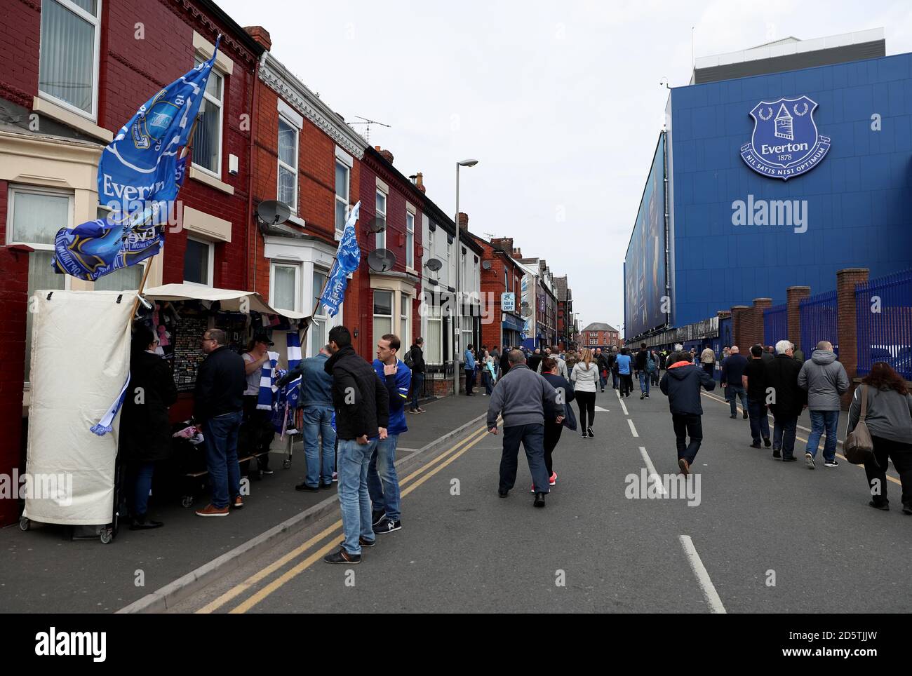 Fans outside Goodison Park Stock Photo - Alamy