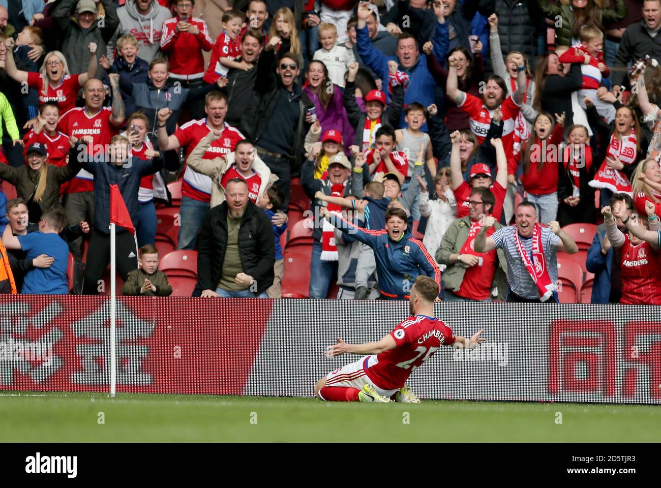 Middlesbrough's Callum Chambers celebrates after his goal Stock Photo ...