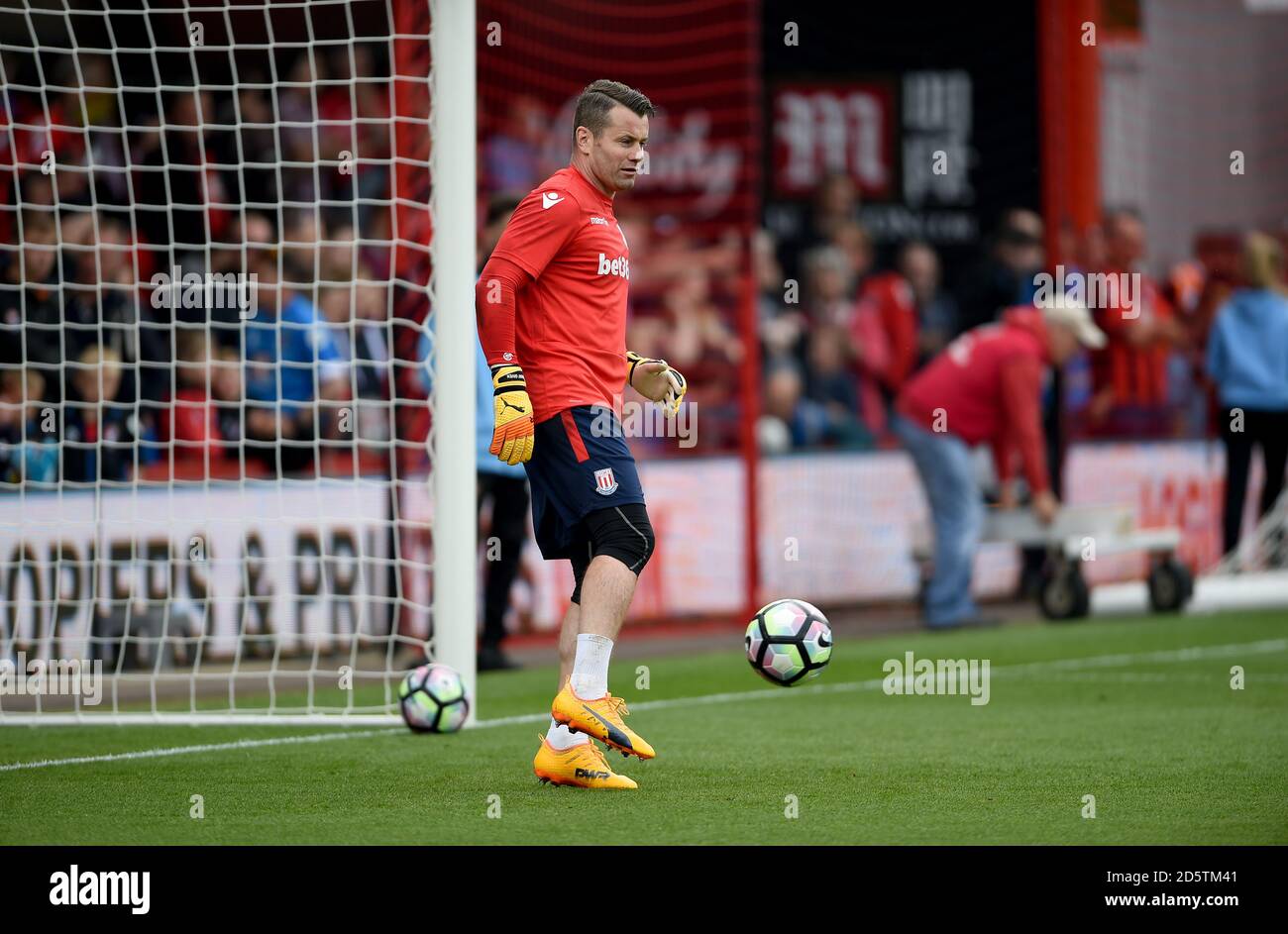 Stoke City goalkeeper Shay Given during warm-up Stock Photo - Alamy