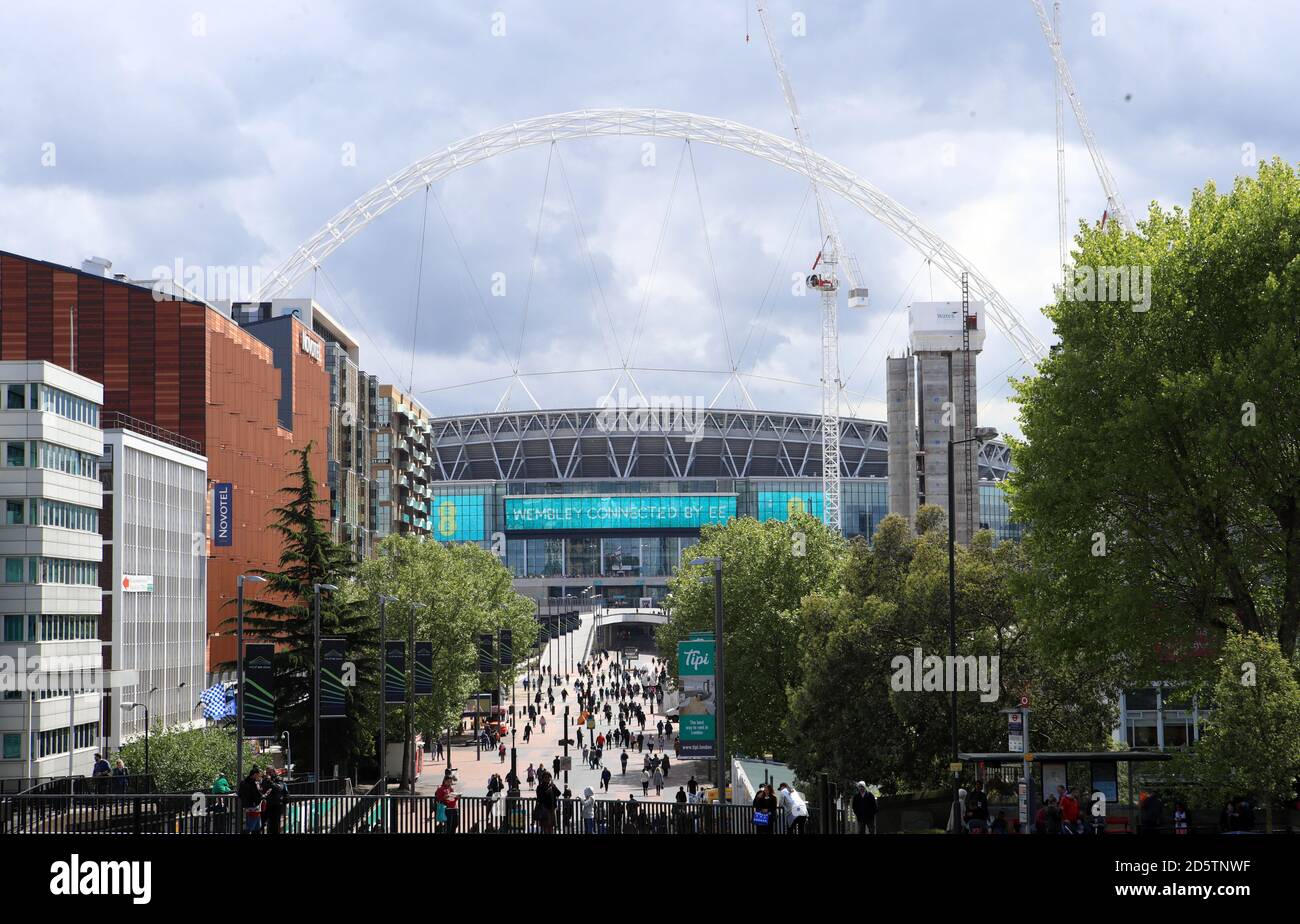 A general view of the arch at Wembley stadium Stock Photo - Alamy
