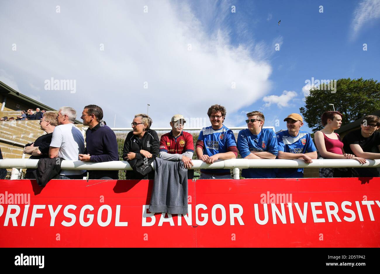 Cardiff metropolitan university football club hi-res stock photography ...