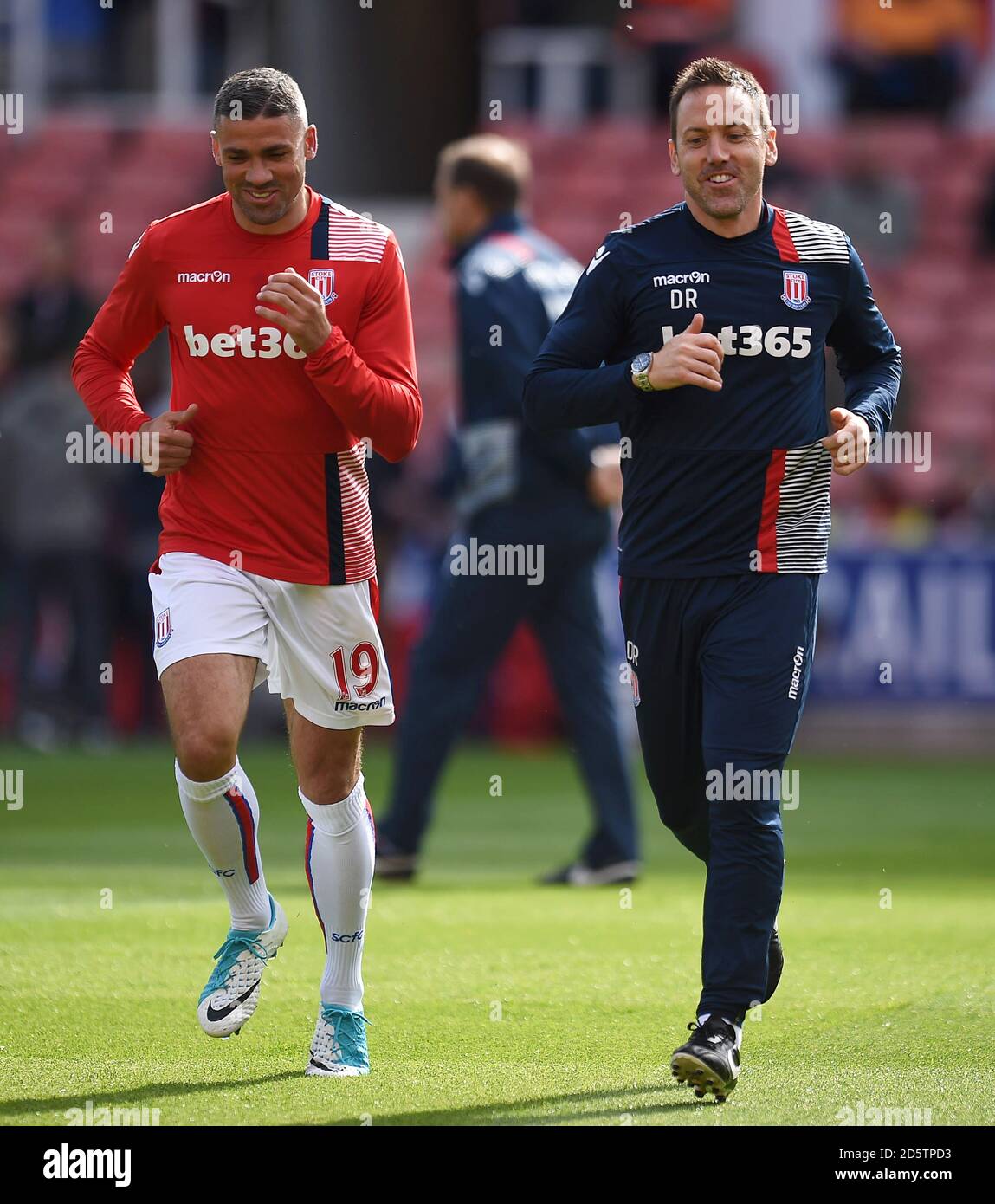 Stoke City's Jonathan Walters (left) with fitness coach Damian Roden ...