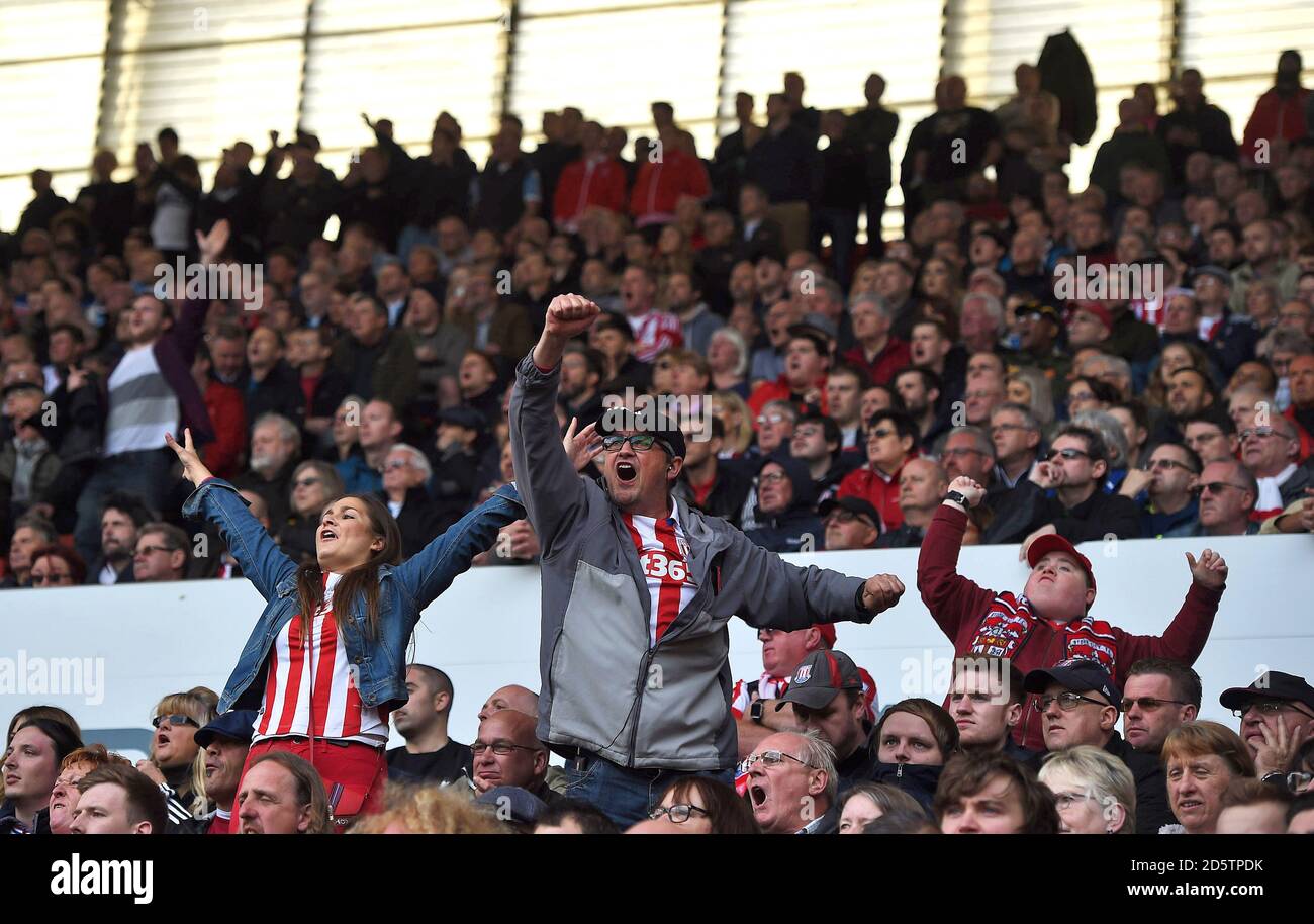Stoke city fans show support hi-res stock photography and images - Alamy