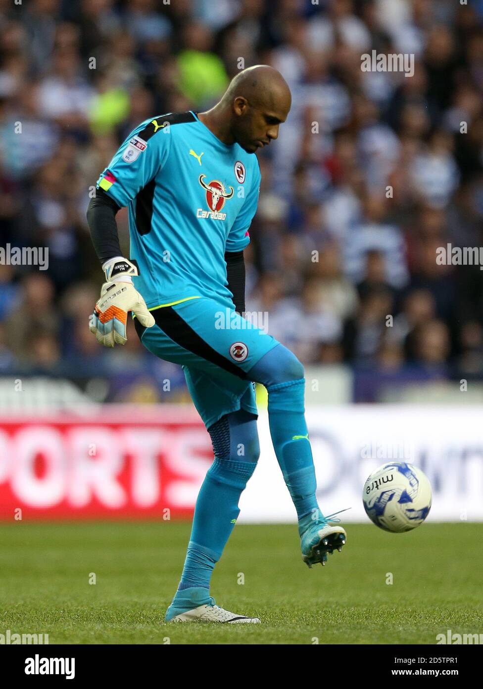 Readin goalkeeper Ali Al-Habsi in action Stock Photo - Alamy