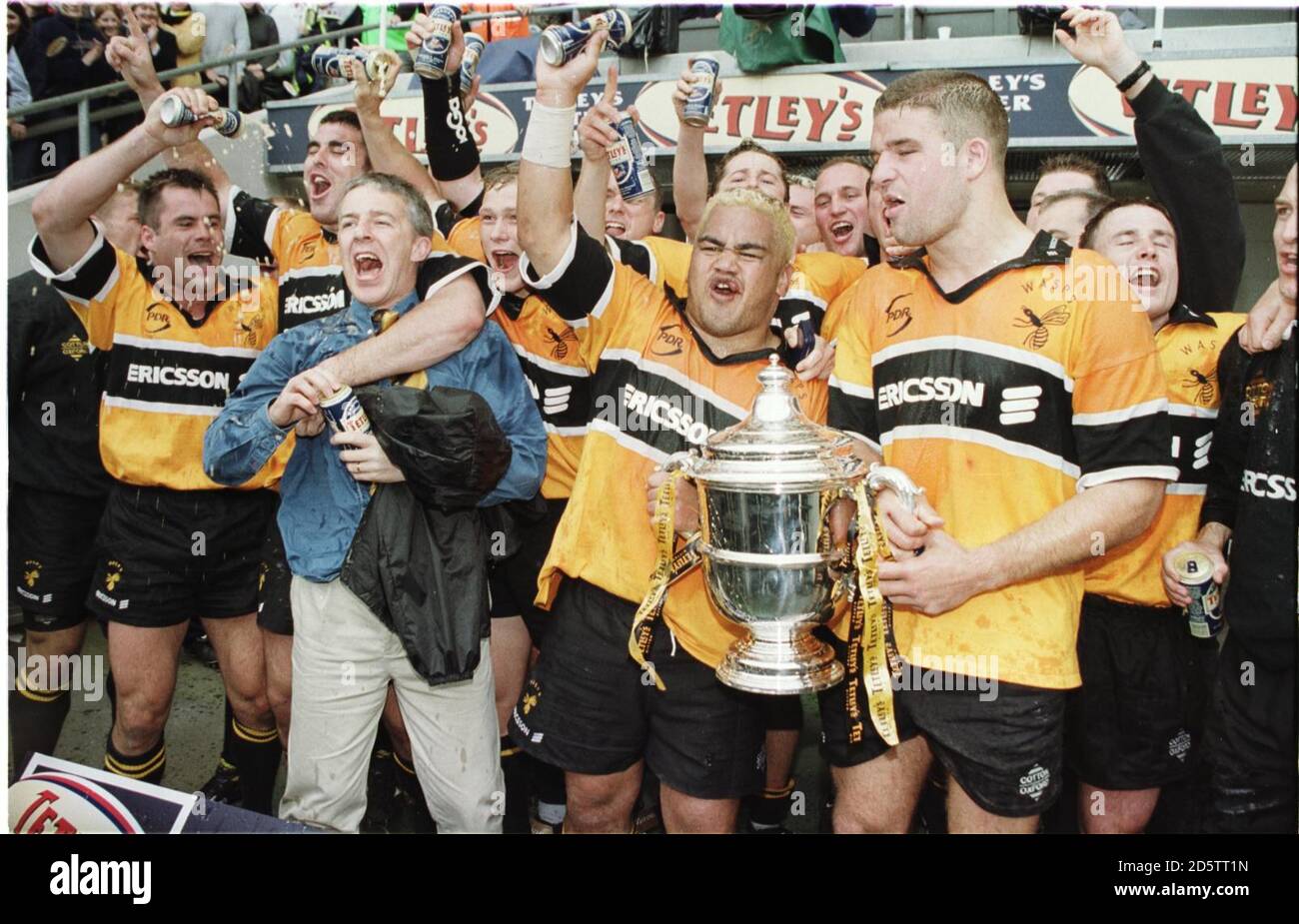 Coach Nigel Melville joins in the celebrations as Wasps team celebrate ...