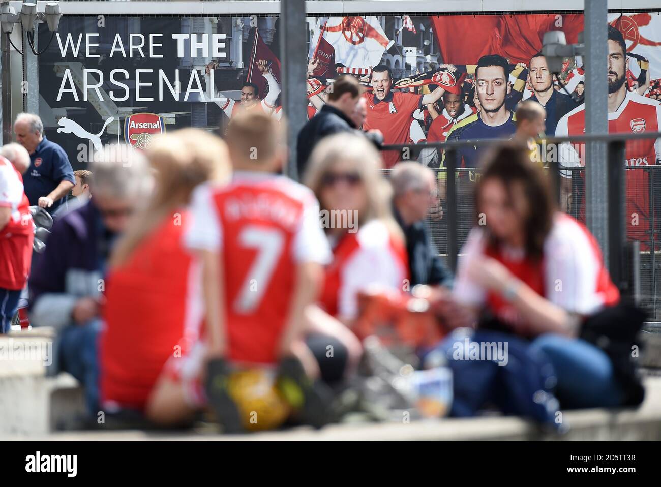 Arsenal fans prior to kick off Stock Photo - Alamy