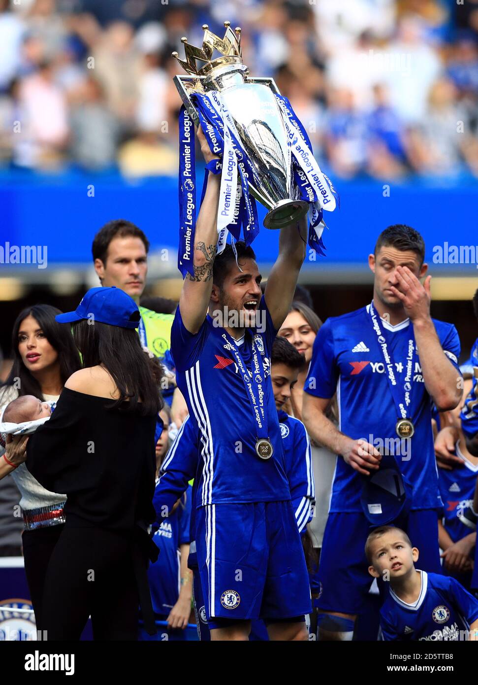 Chelsea's Cesc Fabregas with the Premier League trophy after the game ...