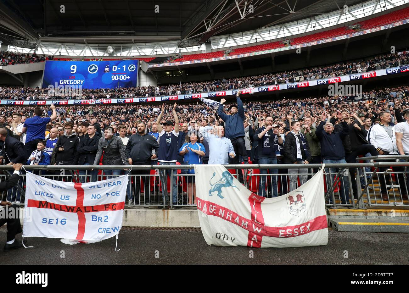 Millwall fans show hi-res stock photography and images - Alamy