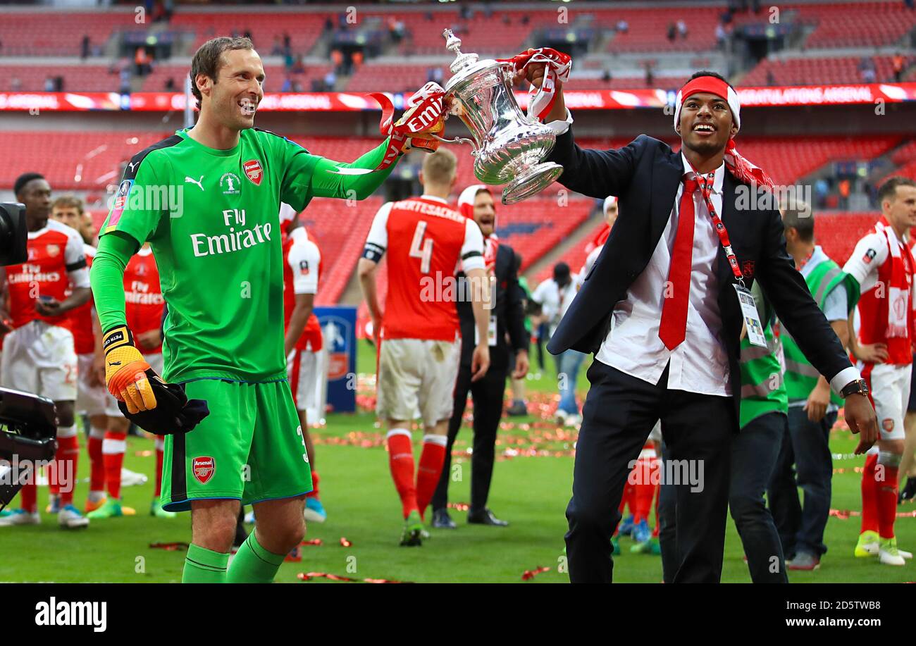 Arsenal goalkeeper Petr Cech and Arsenal's Jeff Reine-Adelaide ...