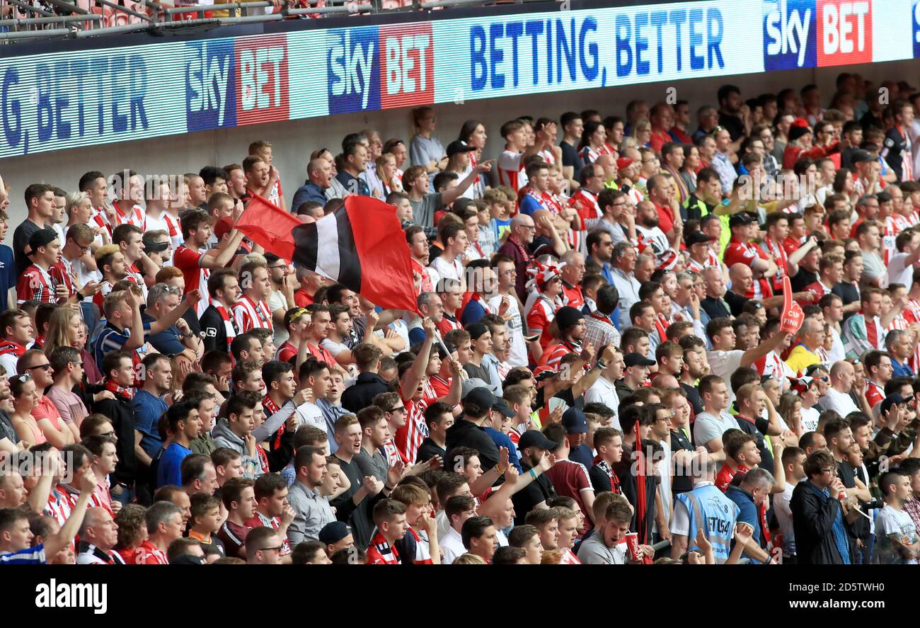 Stands football full view hi-res stock photography and images - Alamy