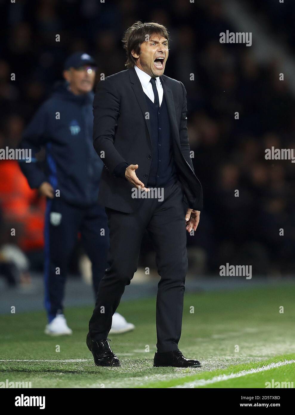 Chelsea manager Antonio Conte Stock Photo - Alamy
