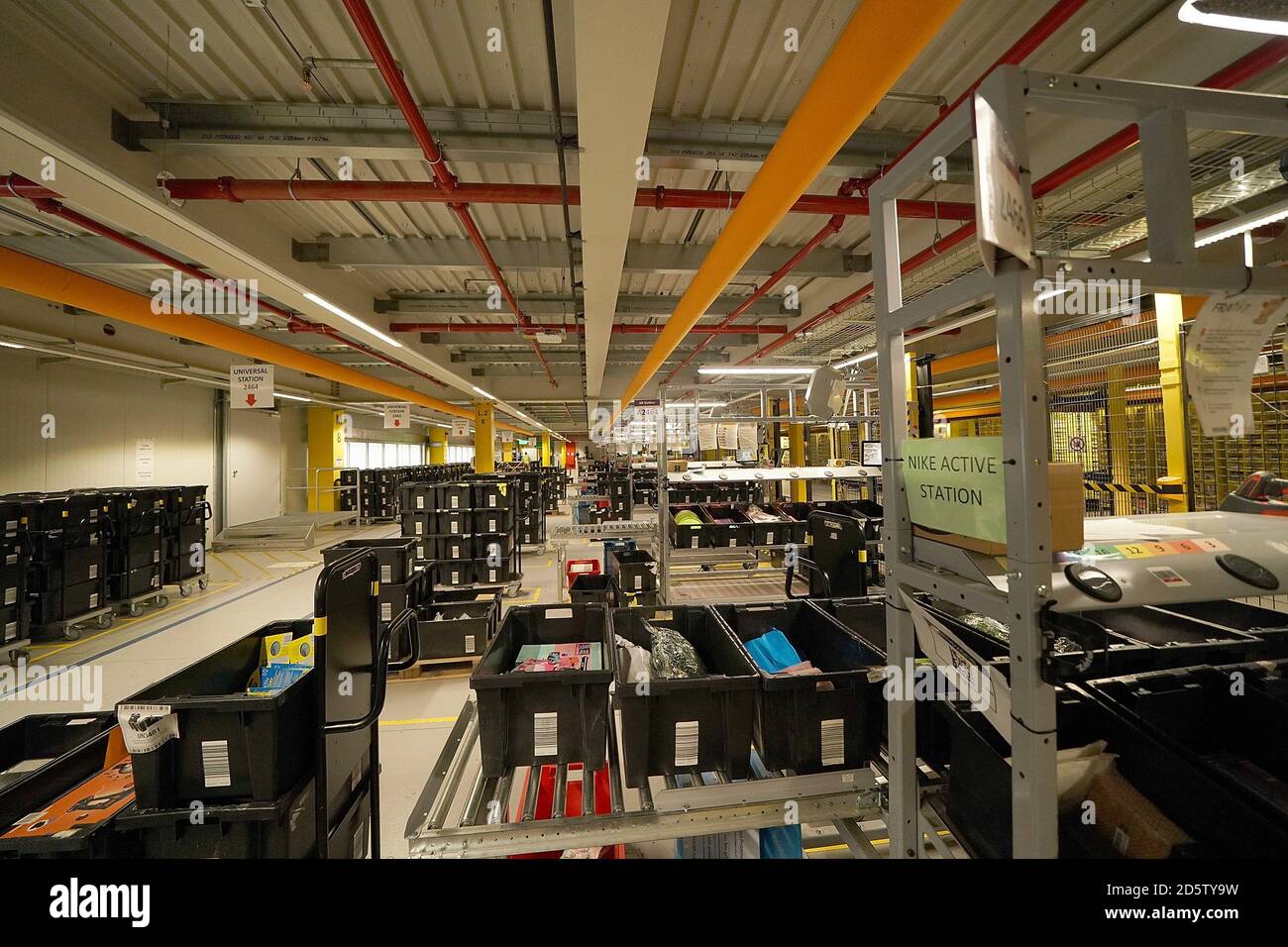 October 13th, 2020, logistics center, Frankenthal, Amazon logistics ...