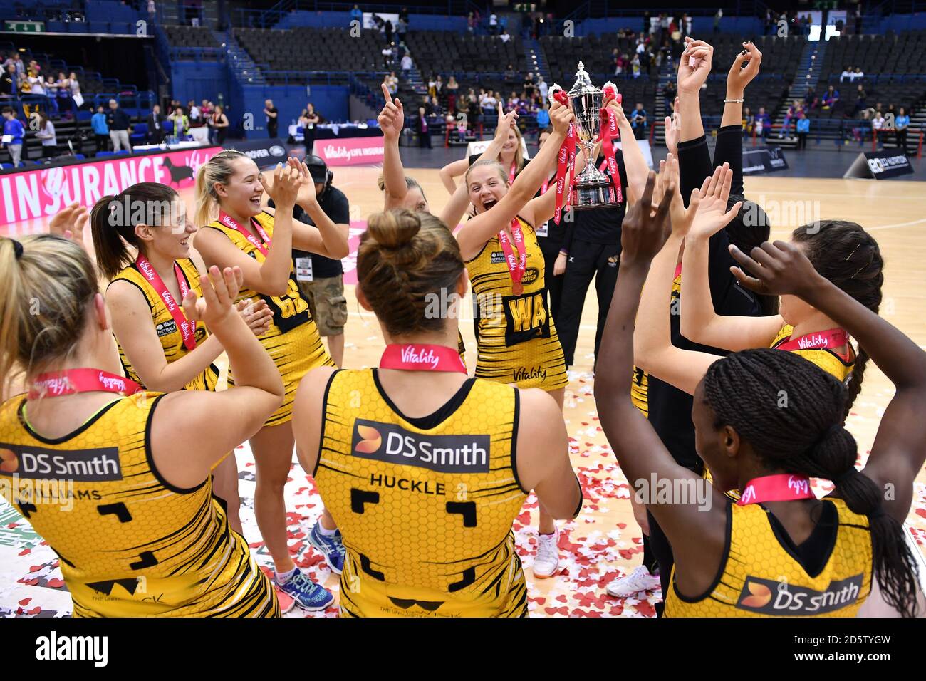 Wasps celebrate after winning the Grand Final between Loughborough ...