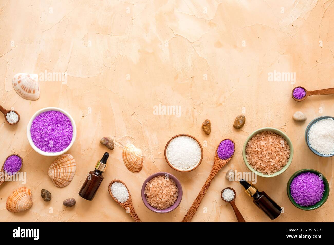 Bath spa set with sea salt and seashells. Top view Stock Photo - Alamy