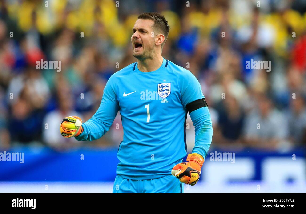 Goalkeeper Tom Heaton, England Stock Photo - Alamy