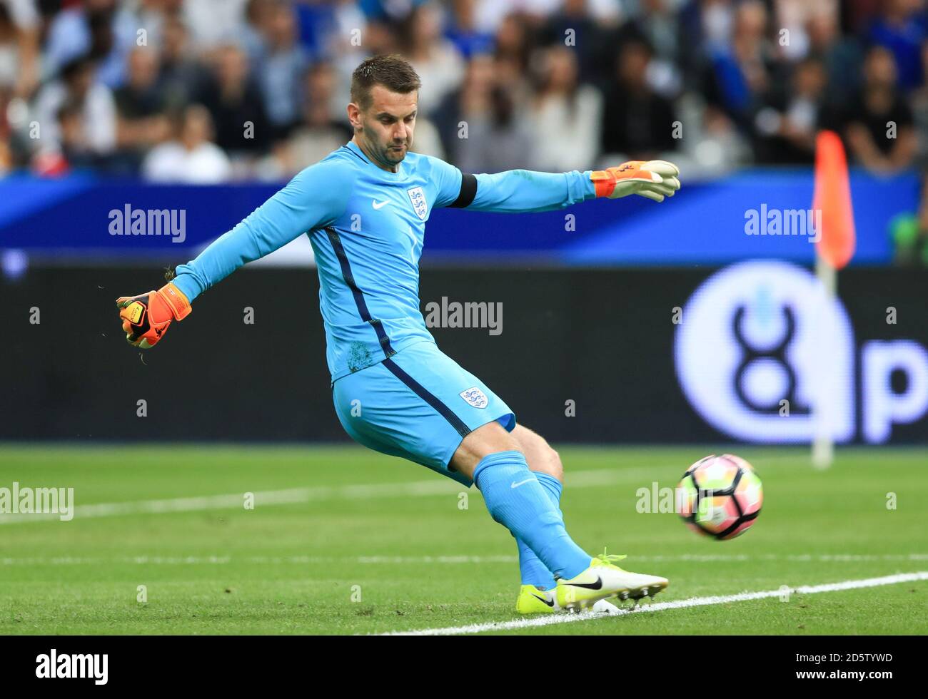Goalkeeper Tom Heaton, England Stock Photo - Alamy