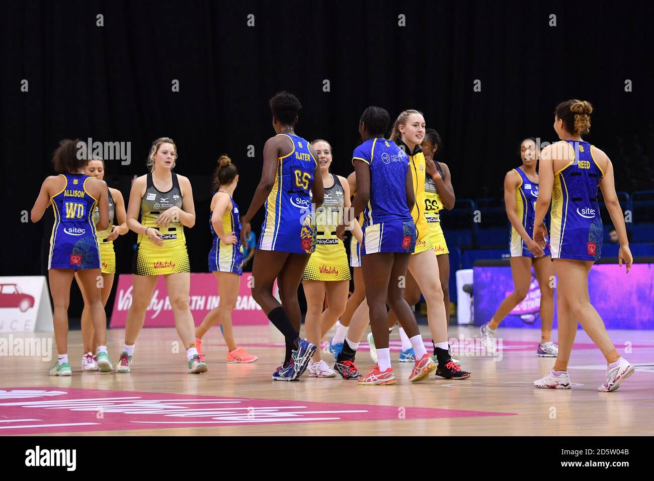 Manchester Thunder and Team Bath players shake hands after the game ...