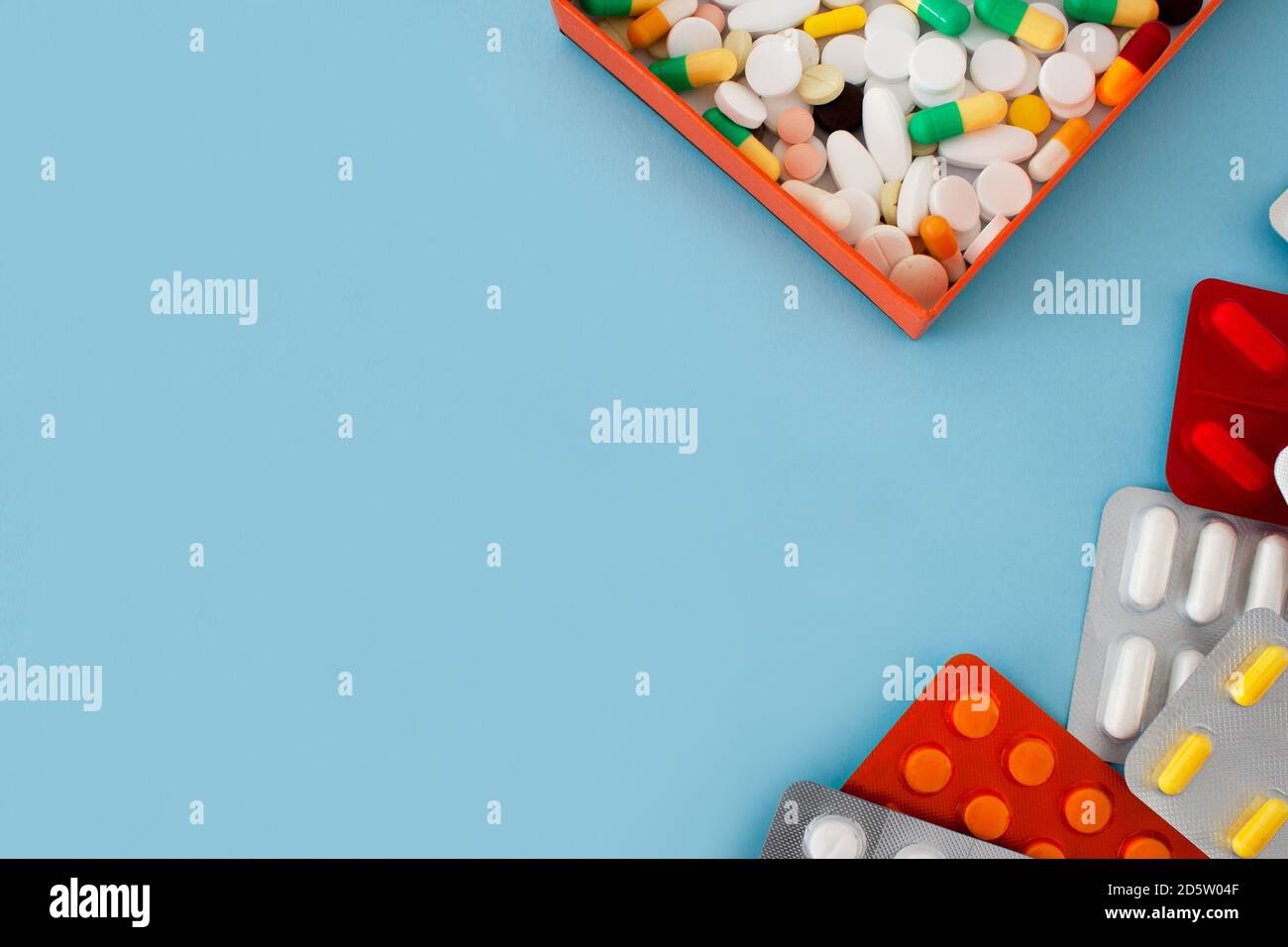 Under text box hi-res stock photography and images - Alamy